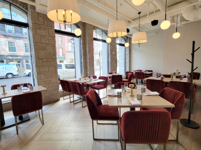 Gallery | HEIST RESTAURANT + WINE CLUB