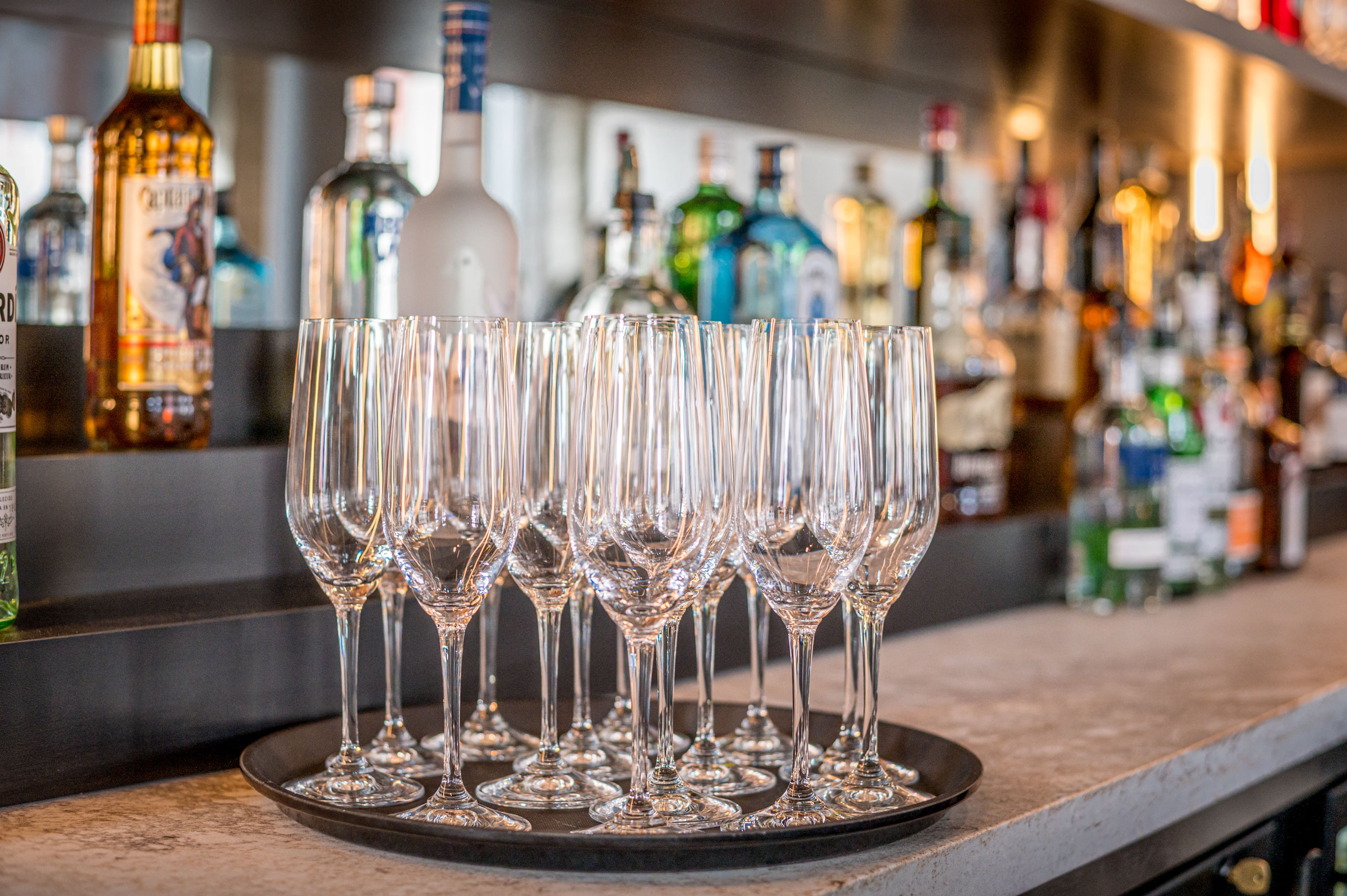 Gallery | HEIST RESTAURANT + WINE CLUB