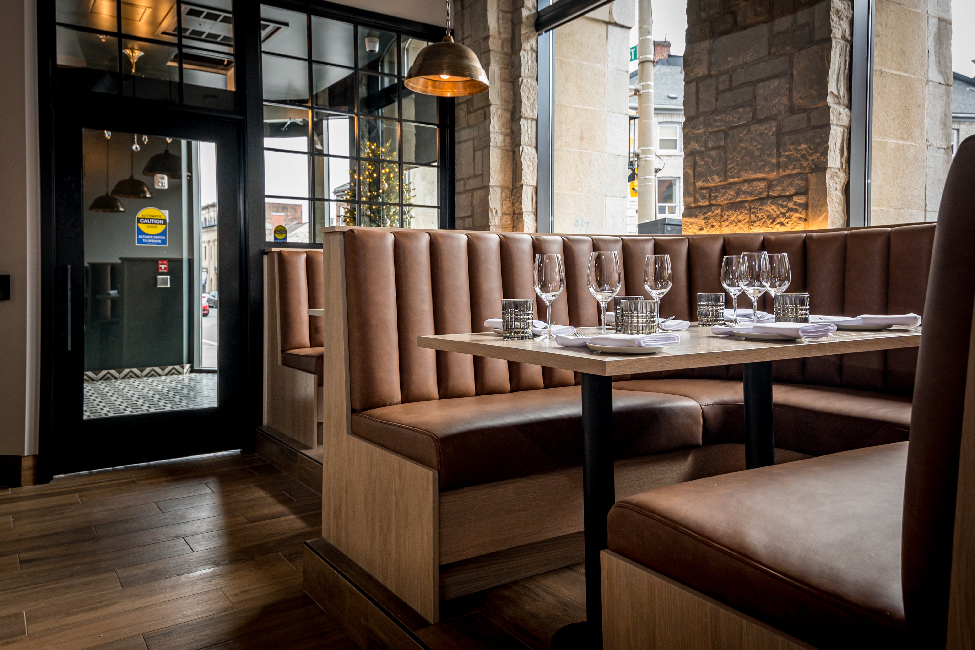 Gallery | HEIST RESTAURANT + WINE CLUB
