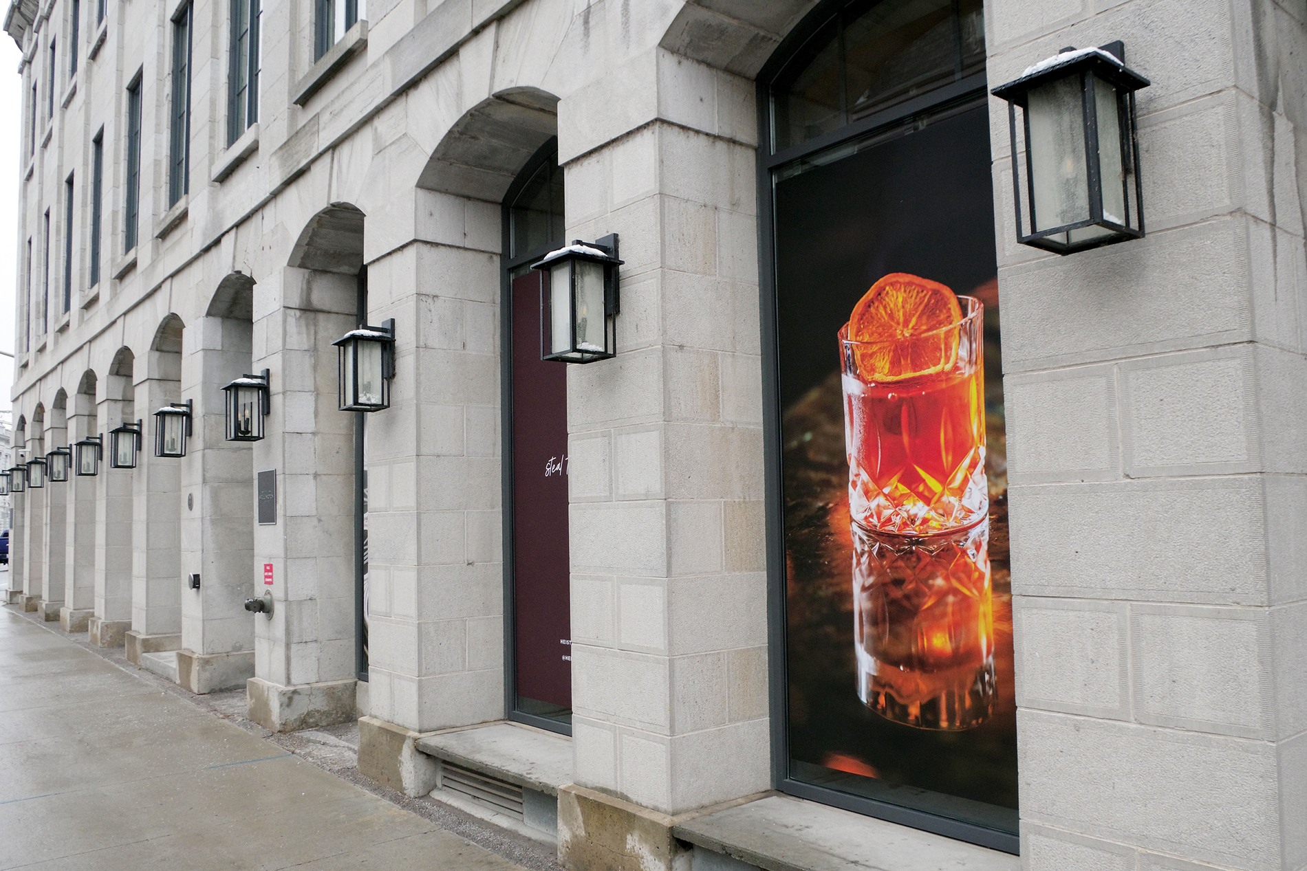 Gallery | HEIST RESTAURANT + WINE CLUB