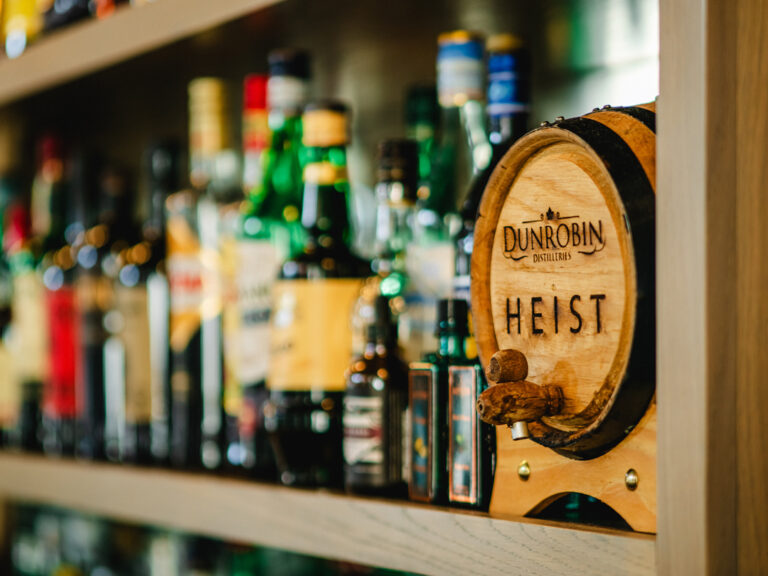 Gallery | HEIST™ RESTAURANT + WINE CLUB