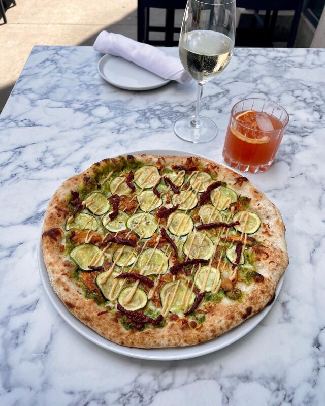 Steal the Moment | HEIST RESTAURANT + WINE CLUB