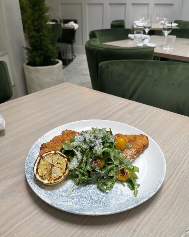 Steal the Moment | HEIST RESTAURANT + WINE CLUB